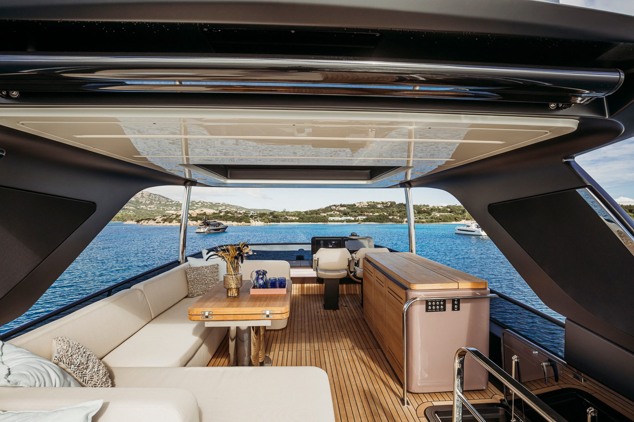 Test del Cranchi Sessantadue 62, l'inedito flybridge di 20 metri